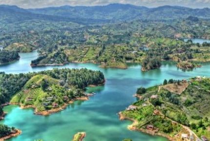 Embalse Peñol-Guatapé Guatapé Colombia